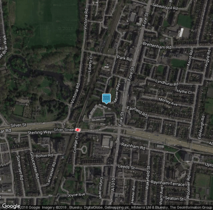 Pymmes Brook at Edmonton, Silver Street :: the UK River Levels Website